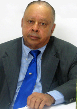 Manuel Mora Serrano – El Nuevo Diario (República Dominicana)
