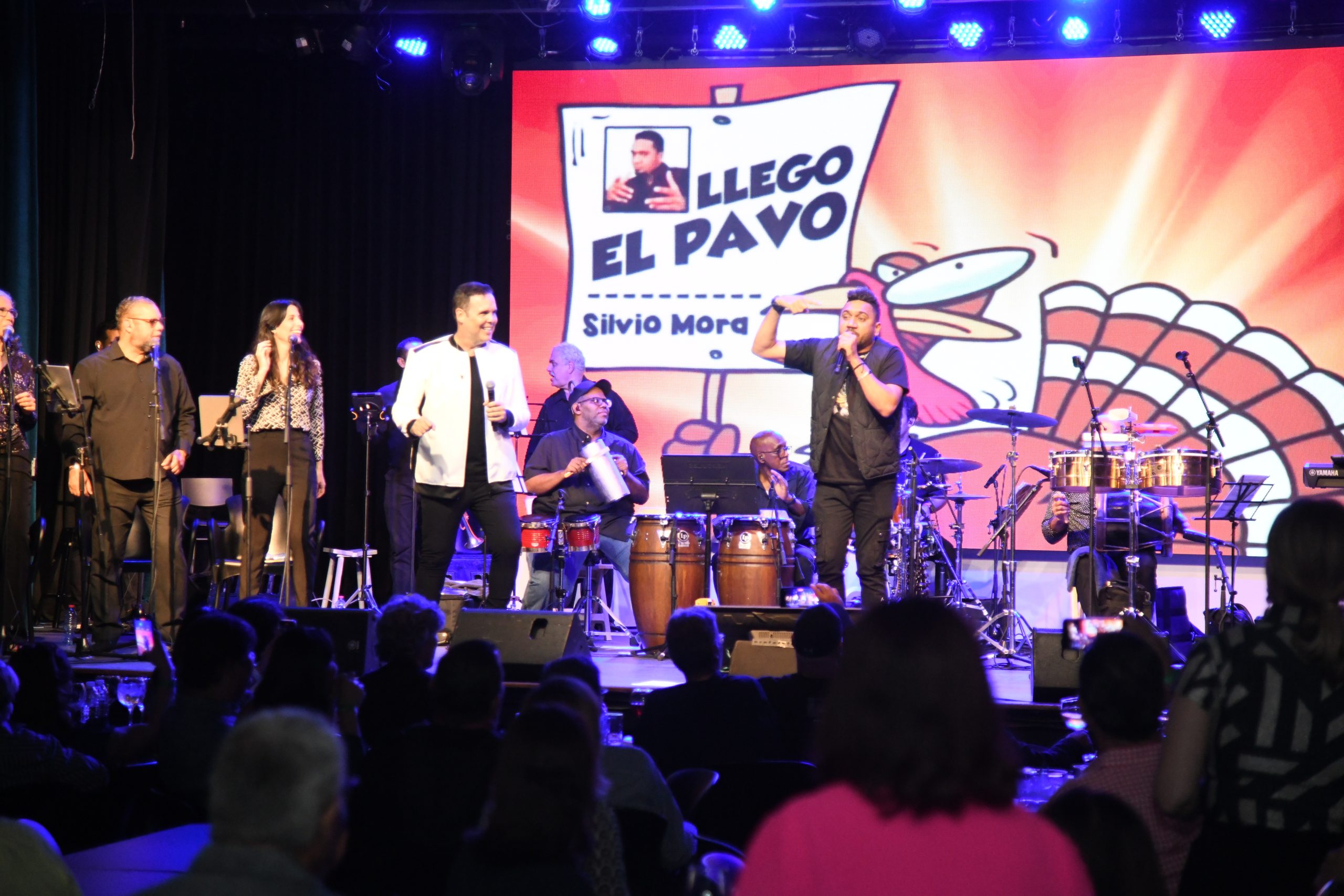 «Navidad entre Amigos 2023» se despide este lunes en Escenario 360 – El ...