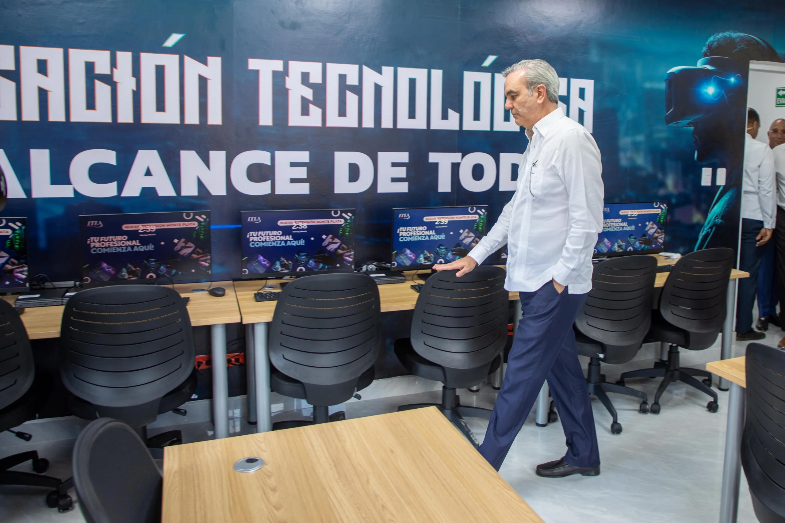 Presidente Abinader inaugura nueva extensión del ITLA en Monte Plata ...