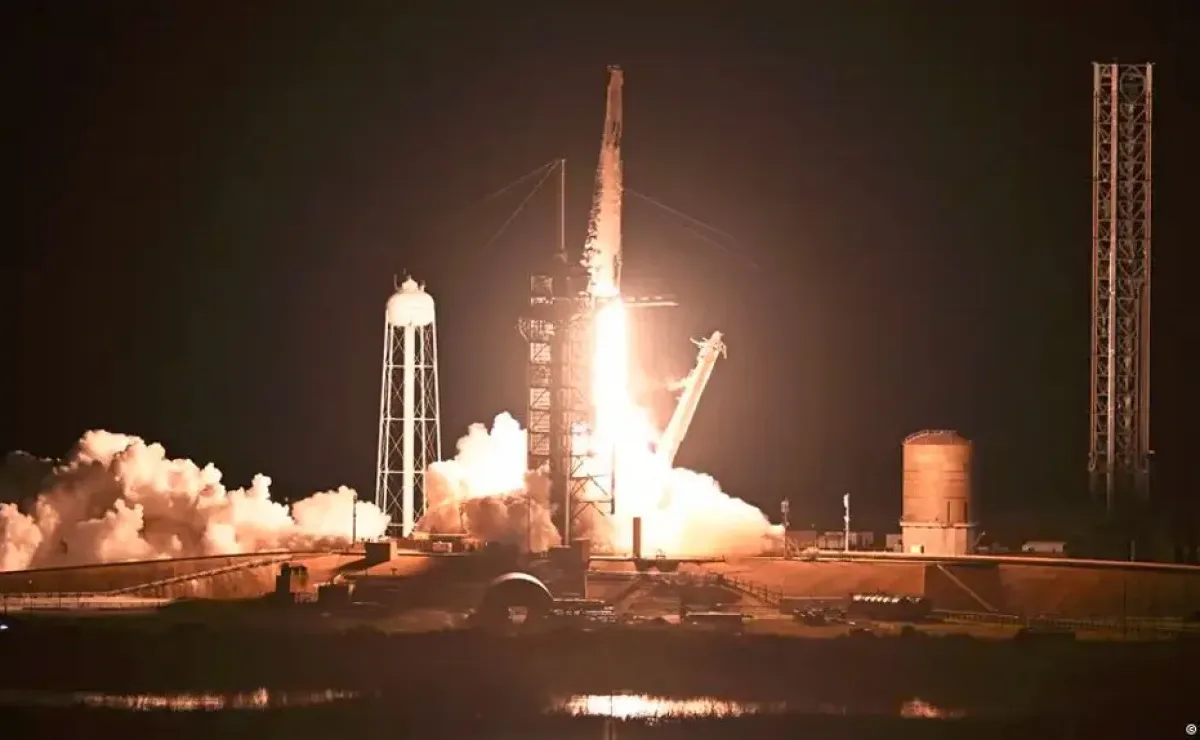 La séptima misión comercial de la NASA y SpaceX inicia su regreso a la ...