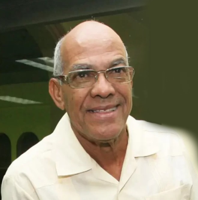 Restos don Hugo Leclerc son velados en la funeraria Santa Clara en ...