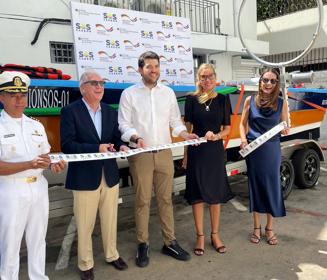 SOS Carbón incrementa sistema de recolección de sargazo a 150 mil libras diaria – El Nuevo ...