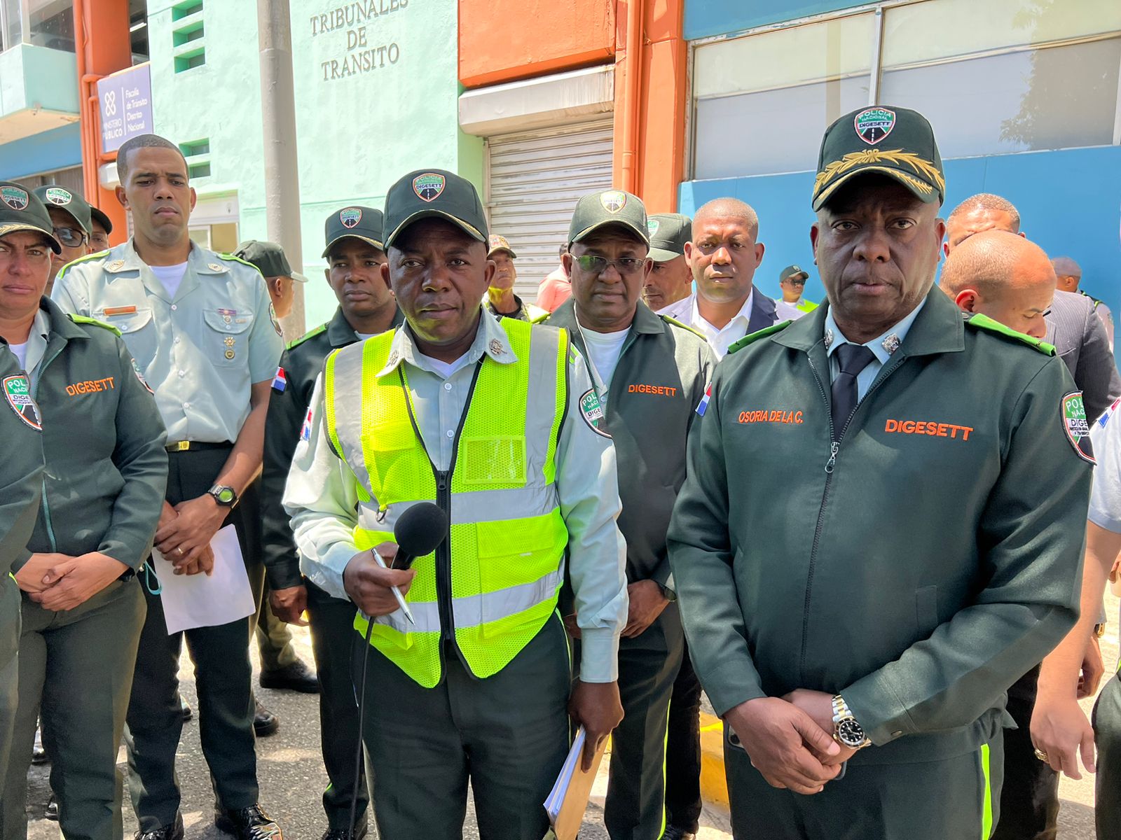 (VIDEO) Digesett despliega 1,400 agentes en todo el país por Semana ...