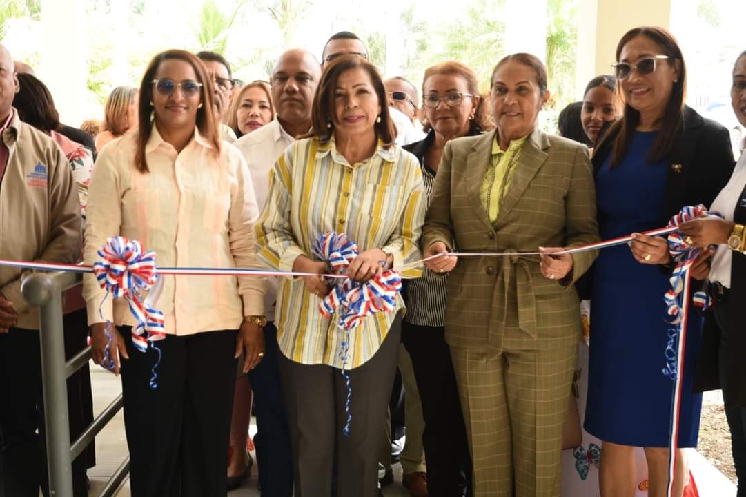 Inauguran la Feria de Proyectos Educativos Comunitarios en SFM – El ...