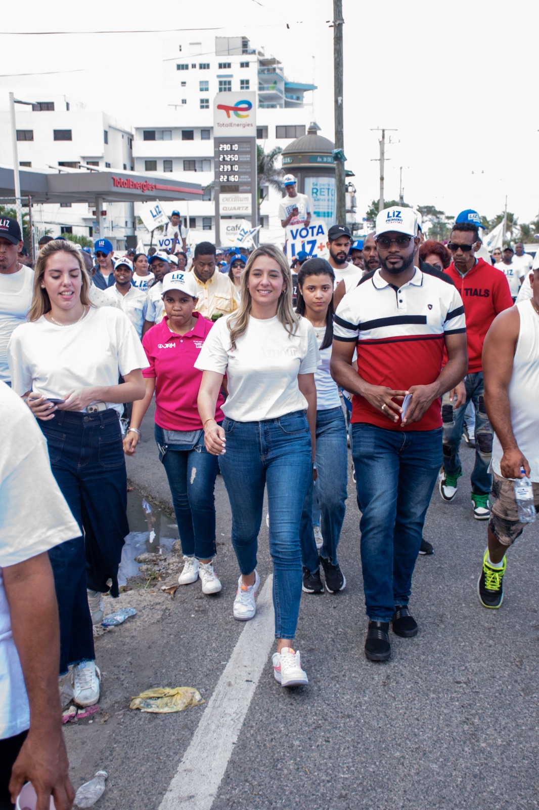 Liz Mieses realiza mano a mano en el Distrito Nacional – El Nuevo ...