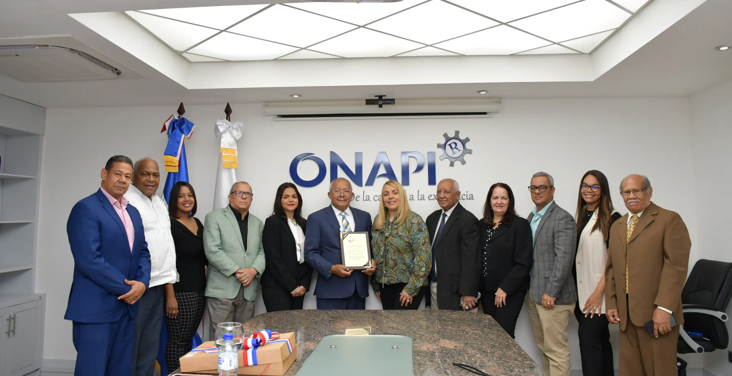 Reconocen al director de Onapi como funcionario destacado de marzo – El ...
