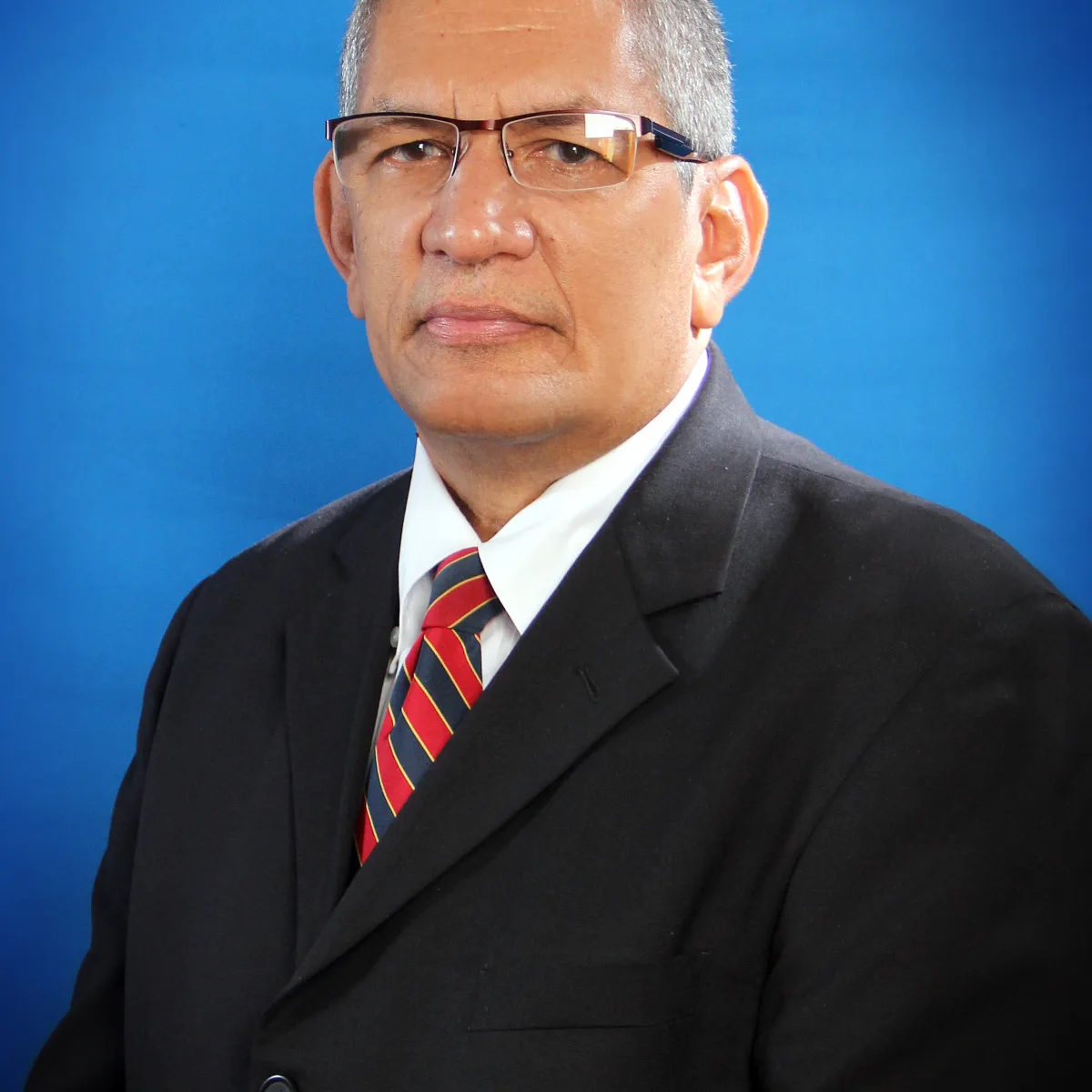 La emisión de órdenes de comparecencia ante la Corte Penal ...