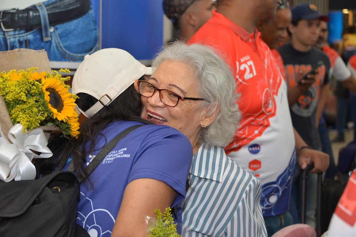 Reciben equipo Apolo 27 de Intec ganador del segundo lugar en concurso ...