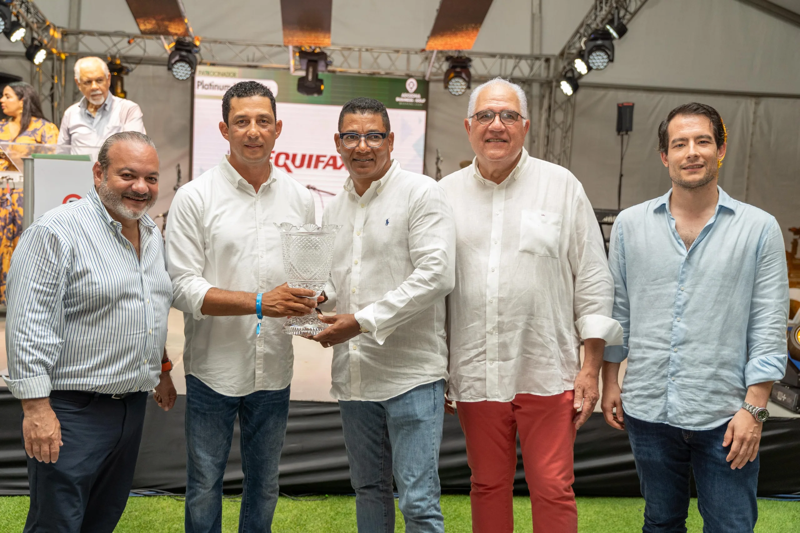 César Rodríguez y Freddy Rodríguez se coronan en Adozona Business and ...