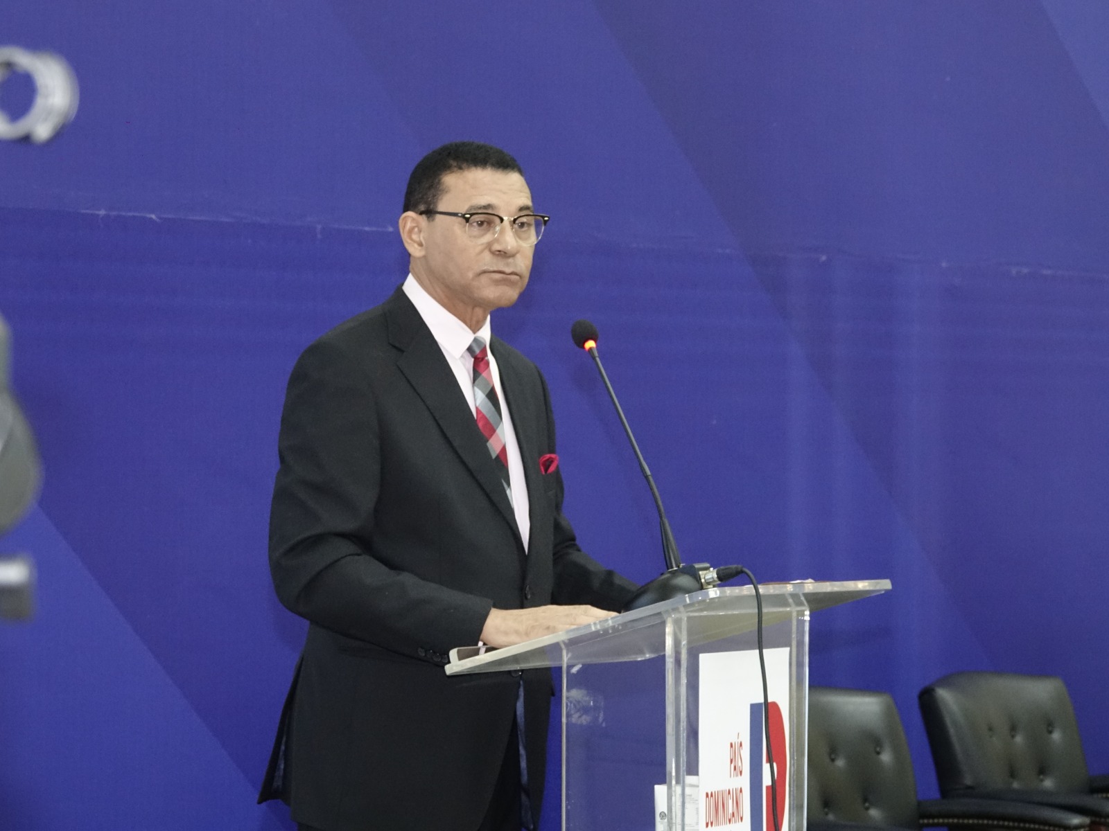 Menoscal Reynoso: En RD hay un uso abusivo de los medios de ...