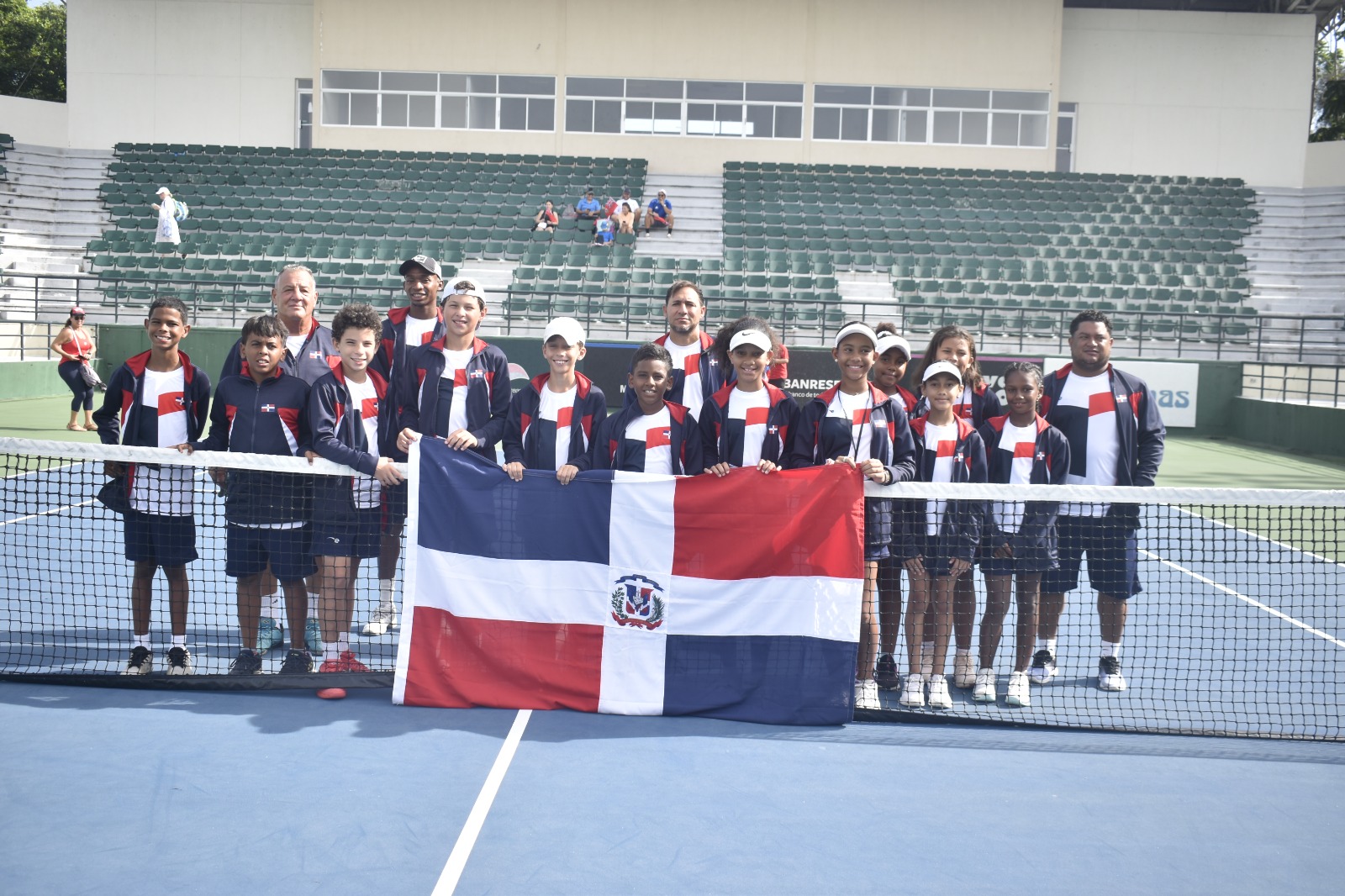 Fedotenis inaugura torneo 2024 ITF Cotecc U12 Team Competition – El ...