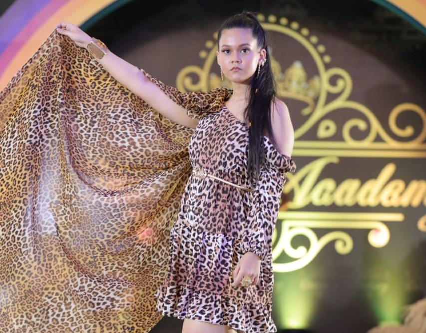 Yamell Monegro nueva modelo dominicana deleita en desfile de Sambil – El Nuevo Diario (República ...