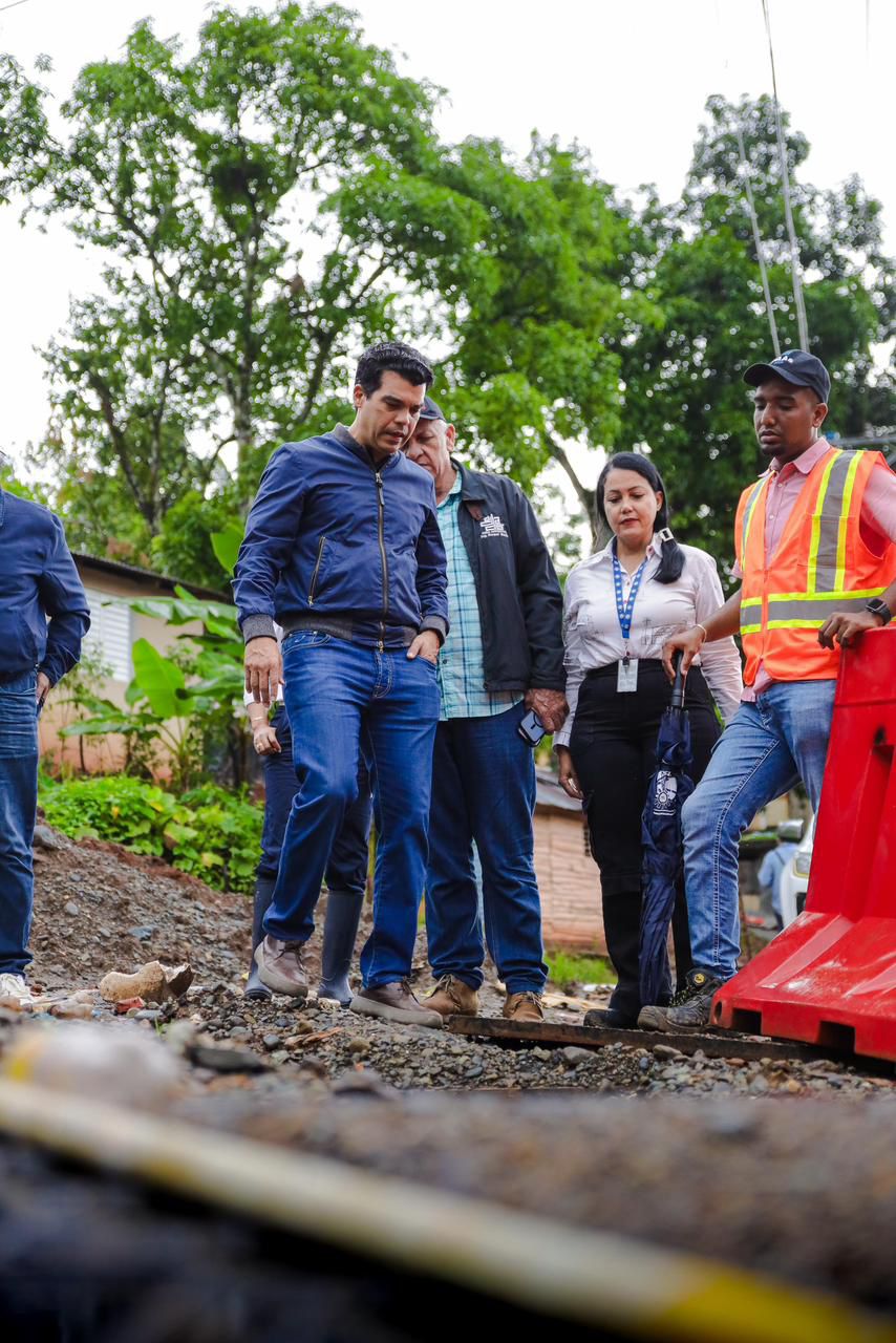 Wellington Arnaud encabeza prueba de nueva fuente de agua en Maimón ...