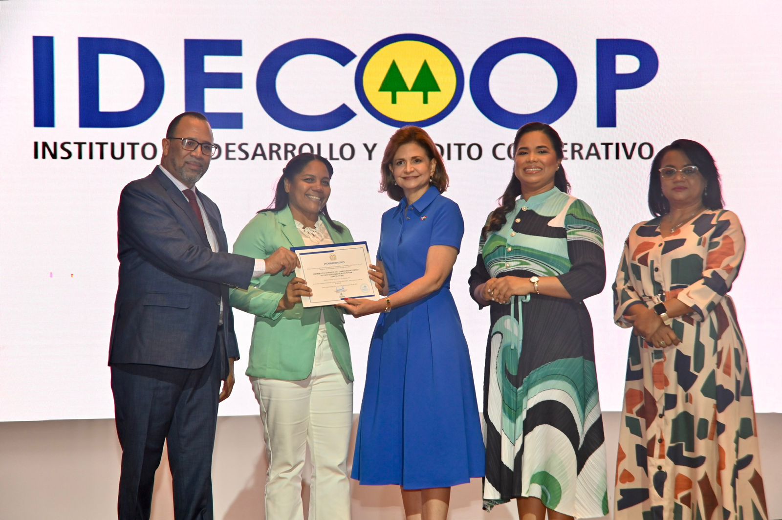 IDECOOP presenta avances y acciones ejecutadas; certifica nuevas ...