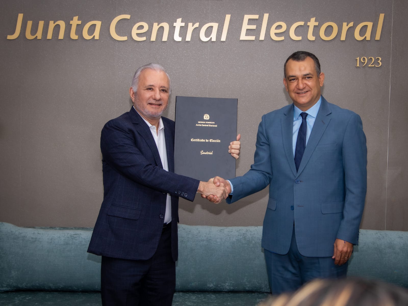 Senador Taveras convoca a todos sectores a participar en reformas ...