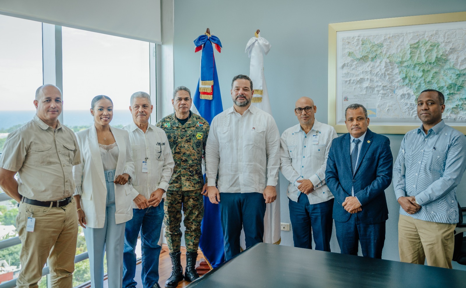 Paíno Henríquez se reúne con Mesa Interinstitucional para la Defensa ...