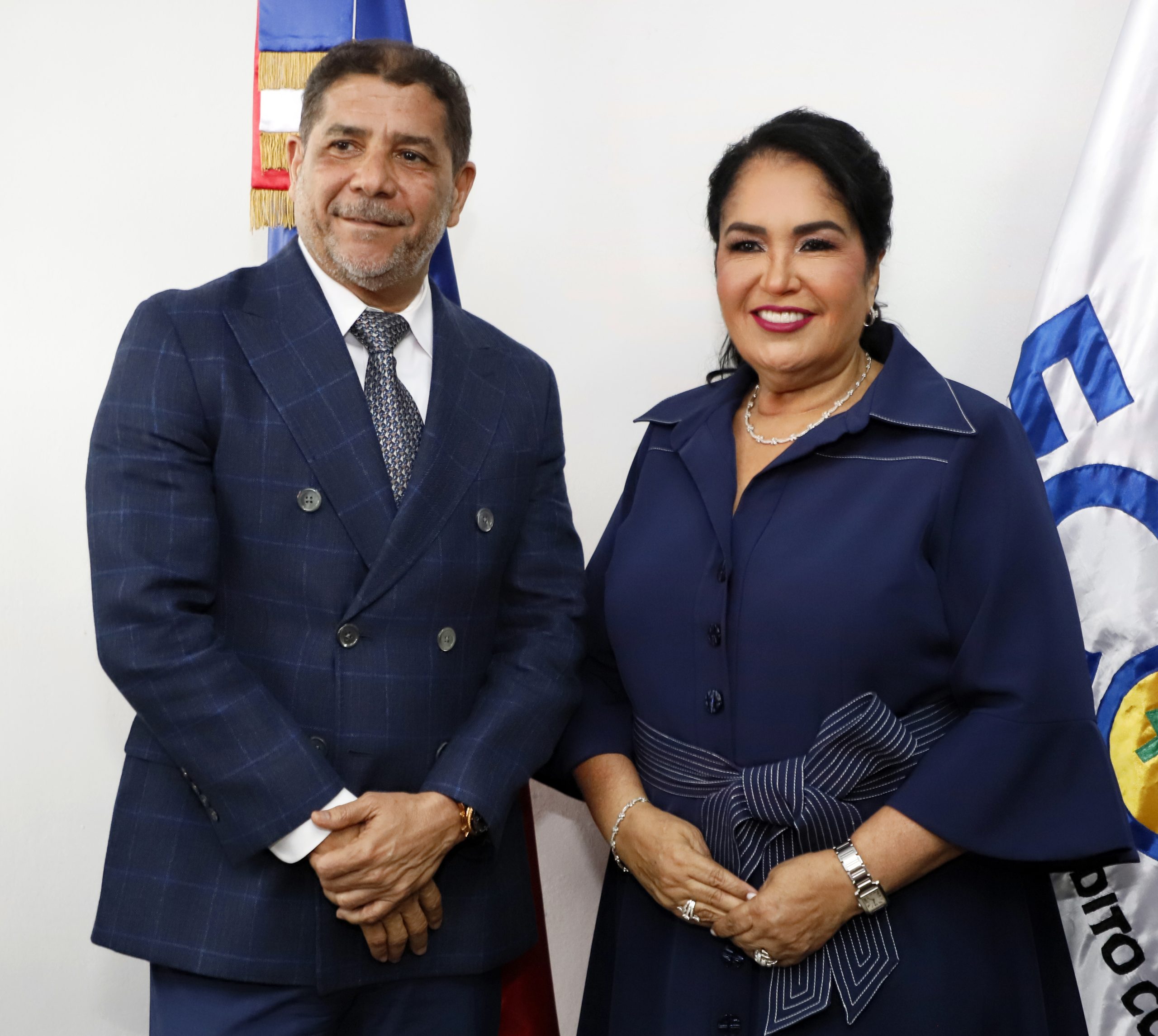 Maritza López asume como nueva presidenta administrativa del Idecoop – El Nuevo Diario ...