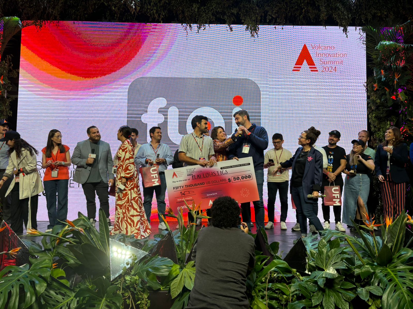 Carlos Guillermo Flaquer triunfa en Guatemala con FLAI, primer lugar en ...