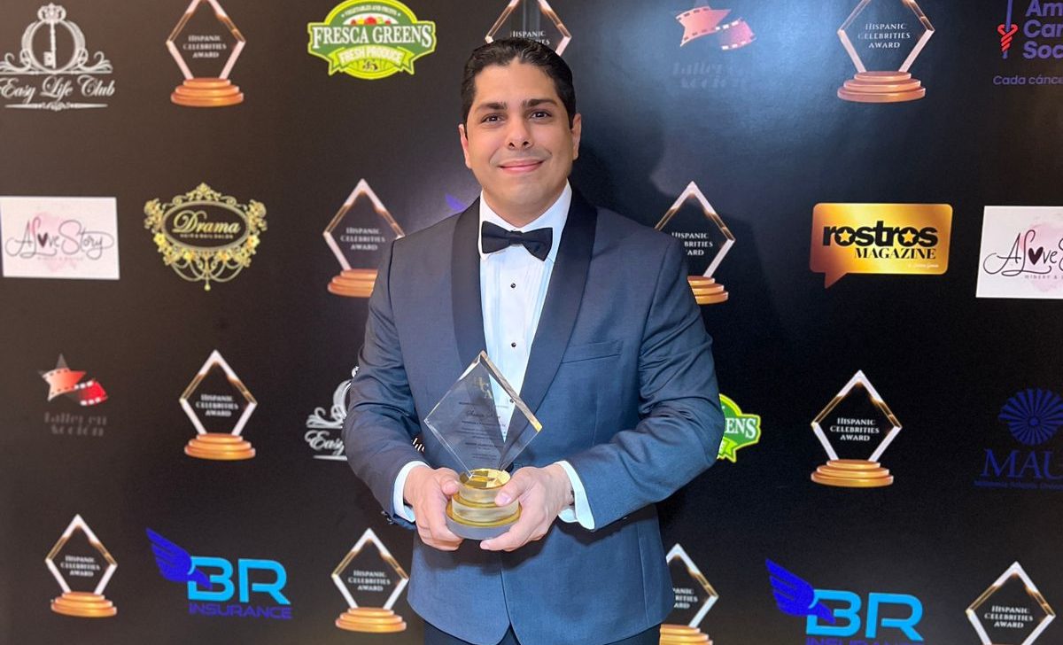 Samir Saba recibe reconocimiento por sus 27 años de carrera – El Nuevo ...