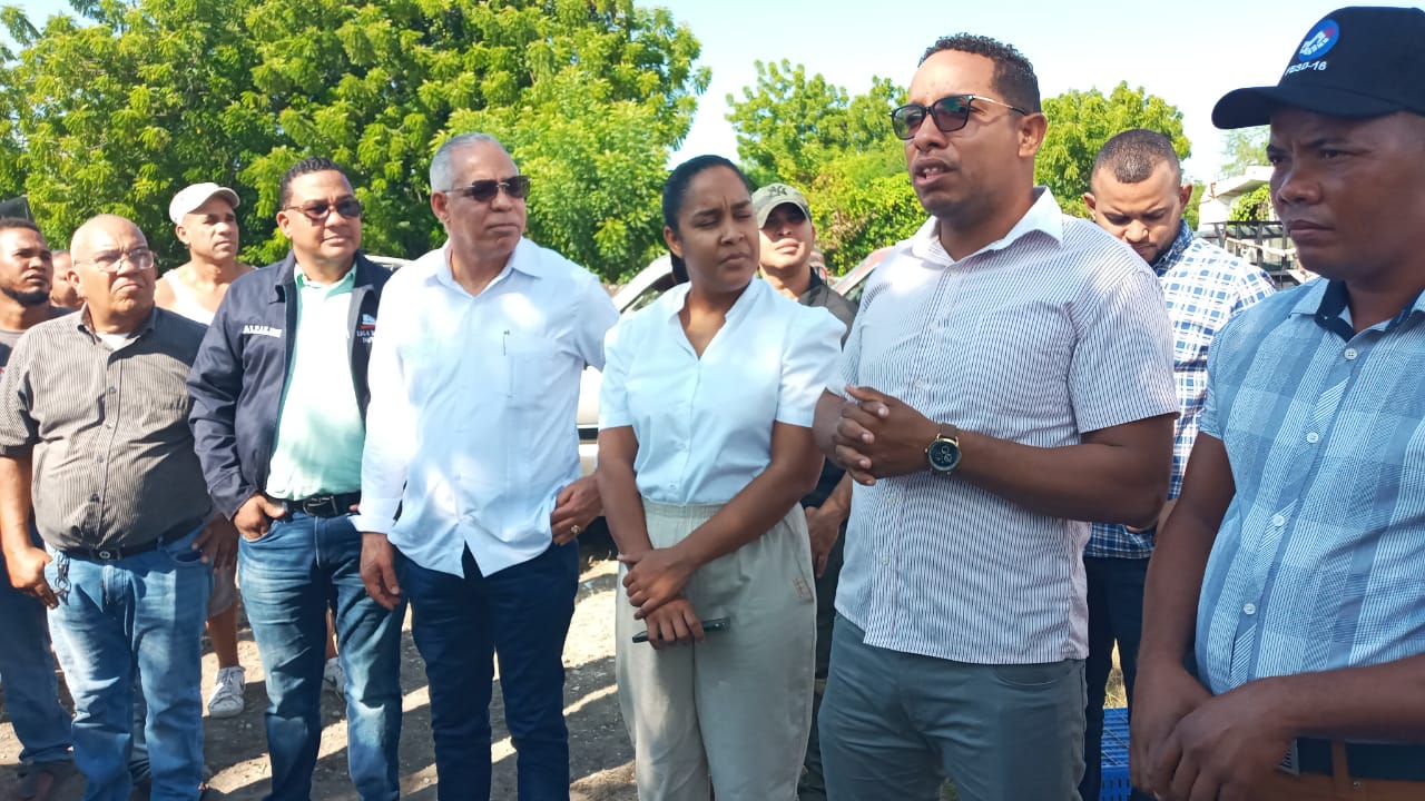 Desarrollo Fronterizo entrega cinco mil plantas de limón en Bahoruco ...