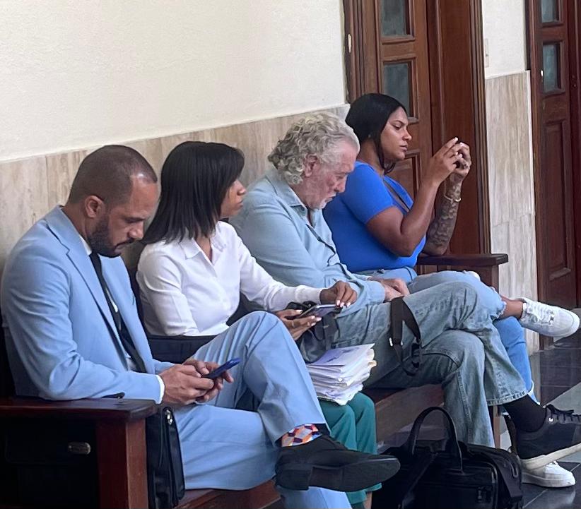 Danny Daniel y Zacarías Ferreiras dialogan para alcanzar un acuerdo por ...