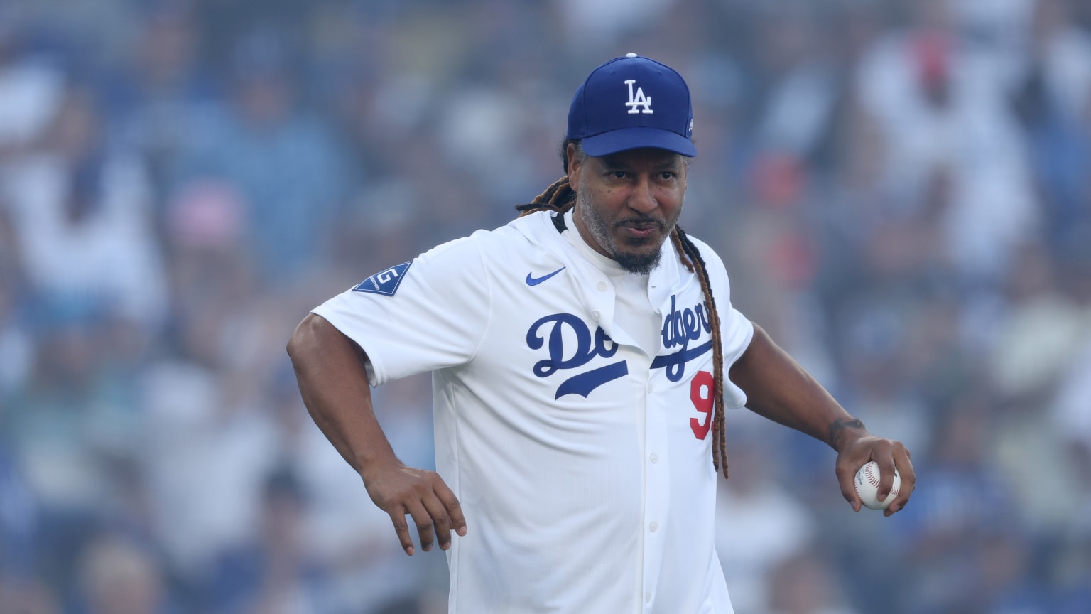 VIDEO: Manny Ramírez lanzó la primera bola previo al juego Mets-Dodgers – El Nuevo Diario ...