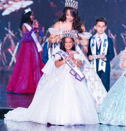 Raymar Lora, niña dominicana gana título mundial en Baby World 2024 ...