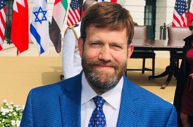 Analista Frank Luntz: Trump mejora y «no estamos viendo una marea de ...