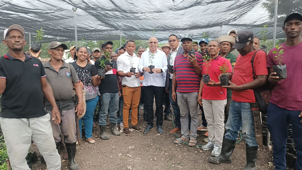 Desarrollo Fronterizo entrega siete mil plantas de limón a productores ...
