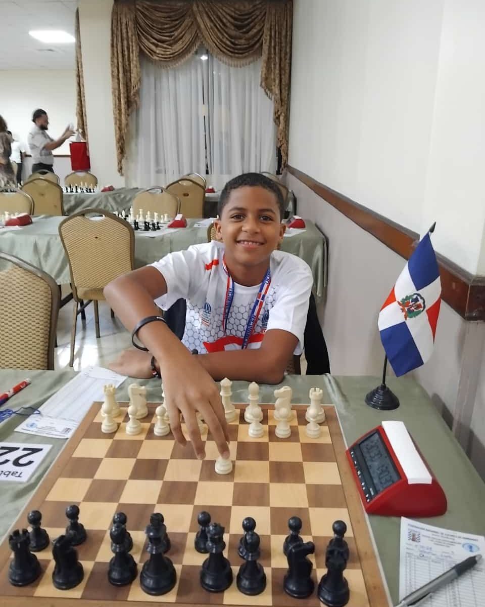 Ángel Lara, un portento del ajedrez de Centroamérica y el Caribe – El ...