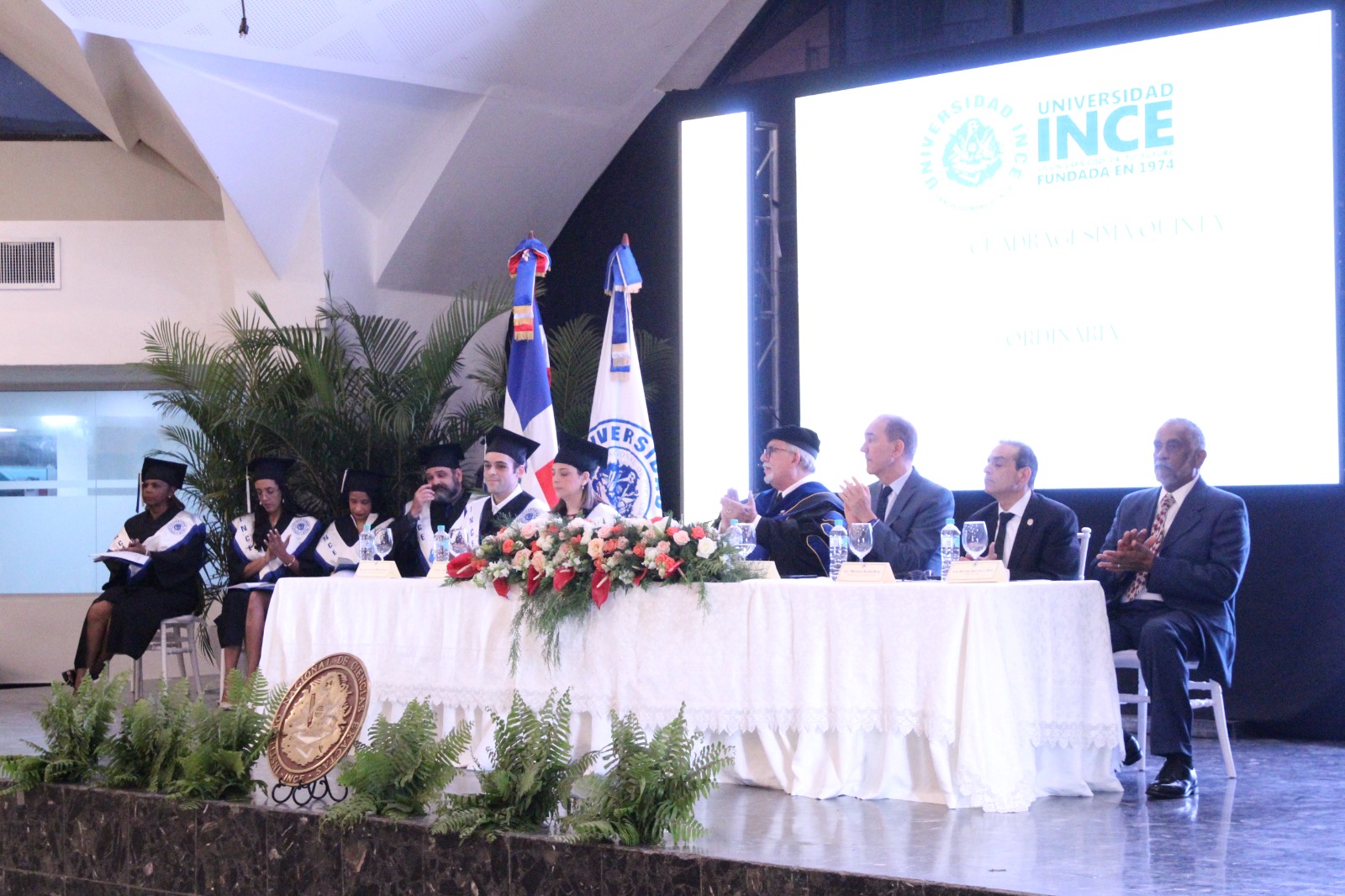 Universidad INCE gradúa a 152 nuevos profesionales en su 50 aniversario ...