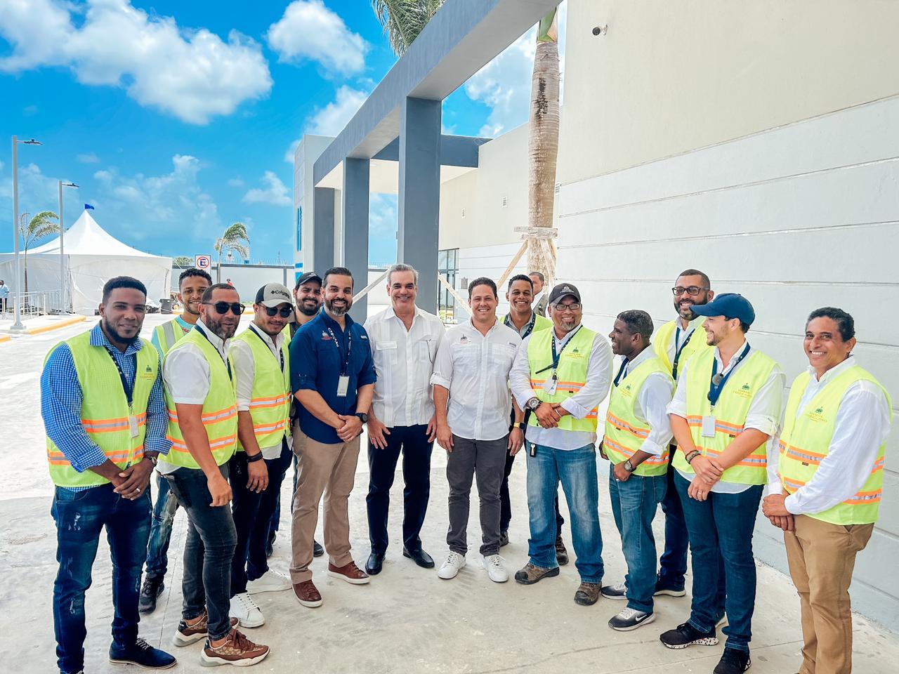 MIVED cierra año 2024 con récord de viviendas entregadas, construcción de centros universitarios ...