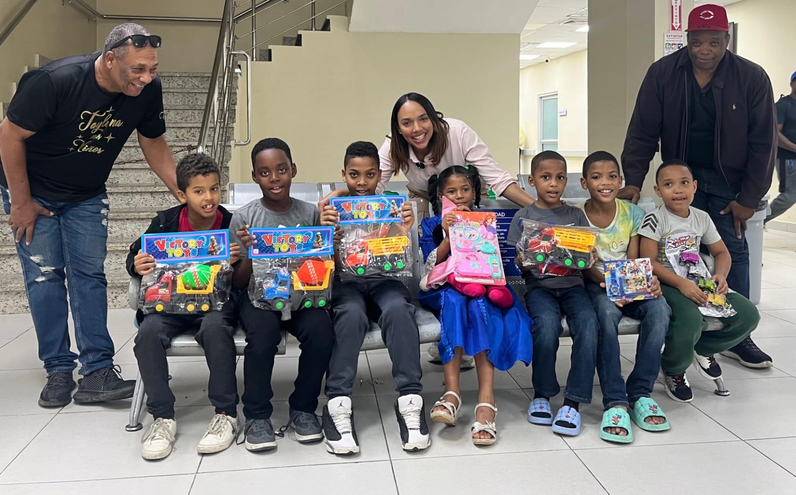 Diputada Tayluma Calderón llama a padres seguir de cerca educación de ...