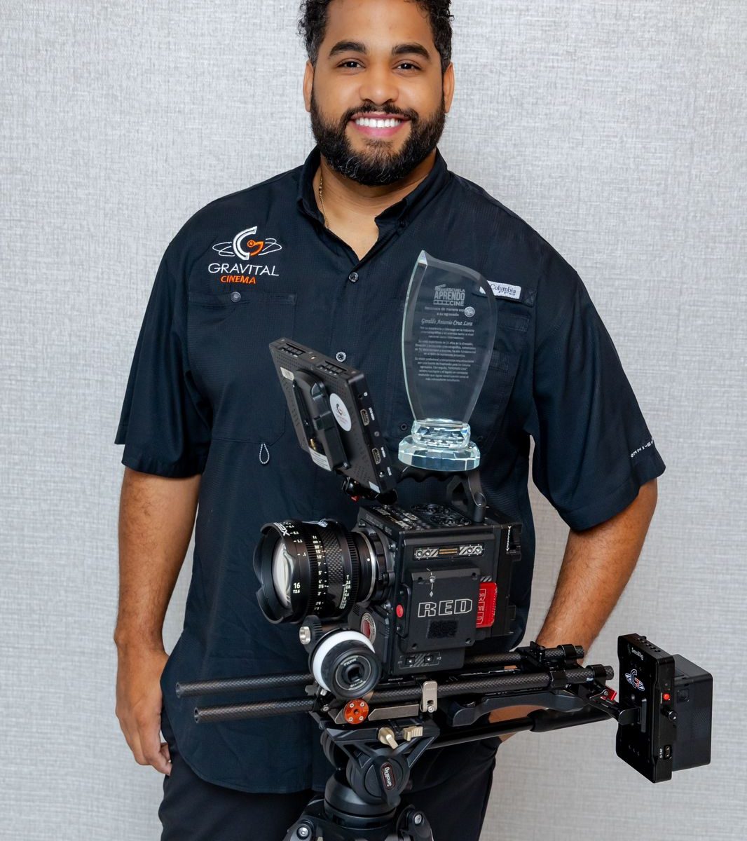 Gerald Cruz Lora, talento dominicano que brilla en eventos, comerciales ...