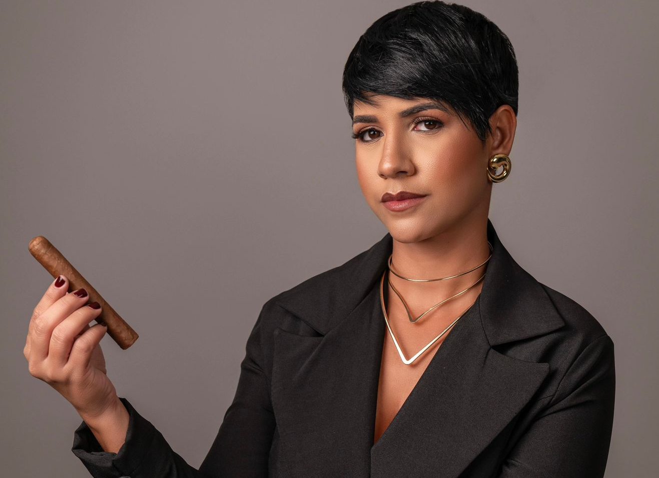 Luisa Gómez: La cigar sommelier que transforma el mundo del tabaco en República Dominicana – El ...