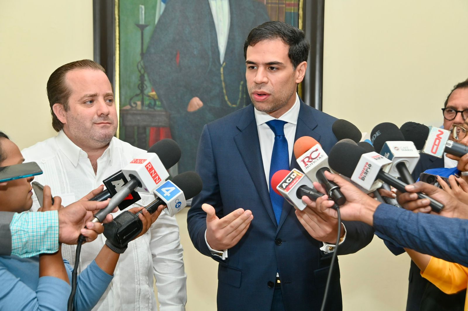 Roberto Ángel proyecta revitalizar la identidad cultural dominicana ...