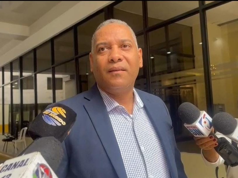 Diputado Carlos José Gil presenta “renuncia irrevocable” del PLD – El Nuevo Diario (República ...