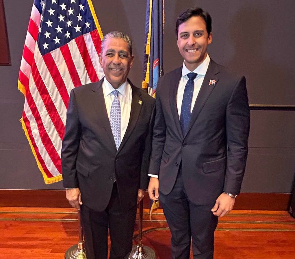 Congreso de EEUU reconoce a Raymond Rodríguez por sus aportes a causas ...