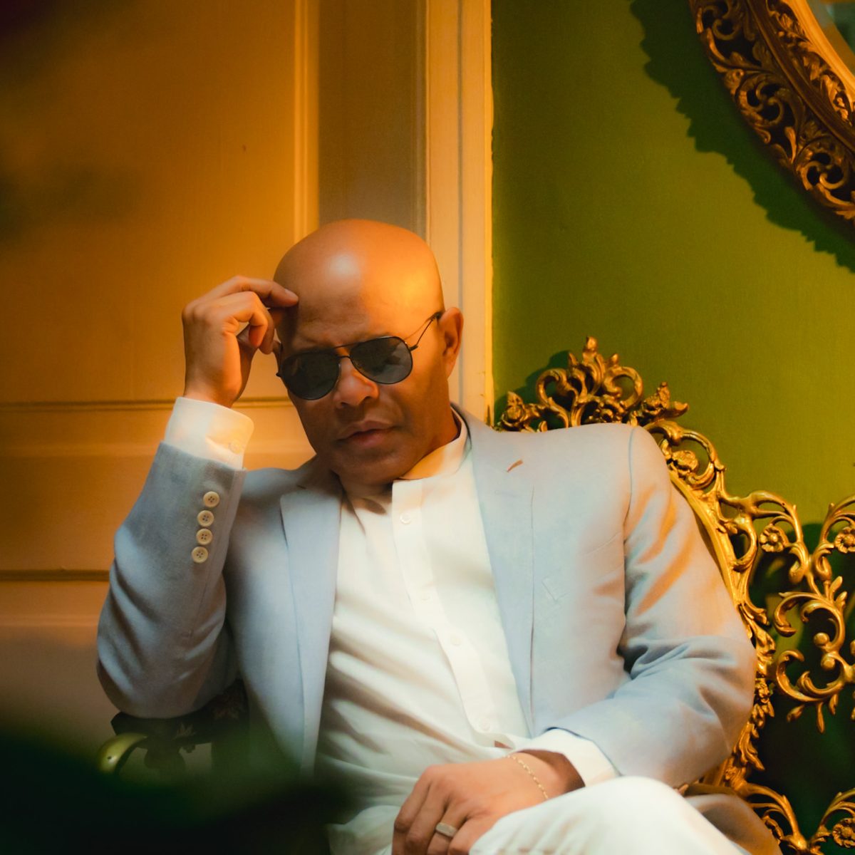 Rubby Pérez rinde homenaje a un clásico del merengue con su nuevo videoclip «No Voy a Llorar ...