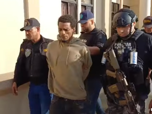 Tres Pasitos niega haberle disparado a oficial PN en Mao y acusa a un ...