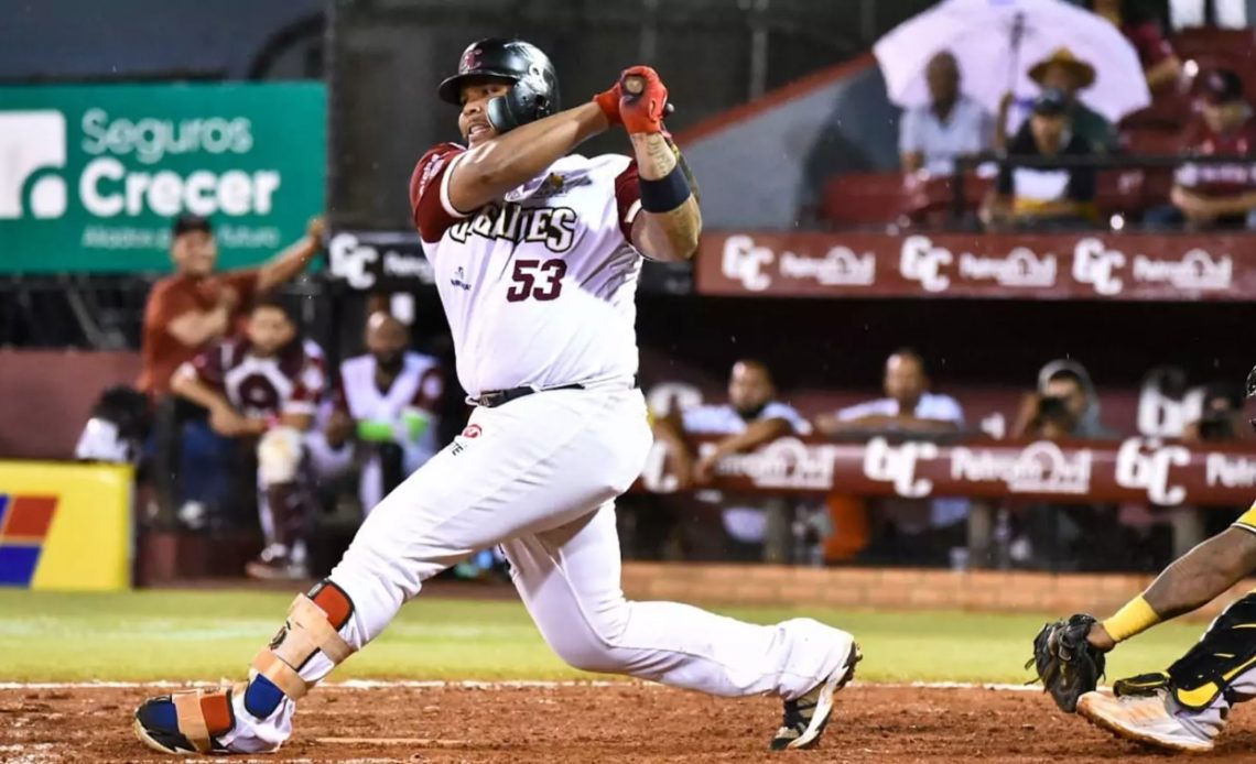 Edwin Espinal continuará jugando para los Gigantes del Cibao – El Nuevo ...
