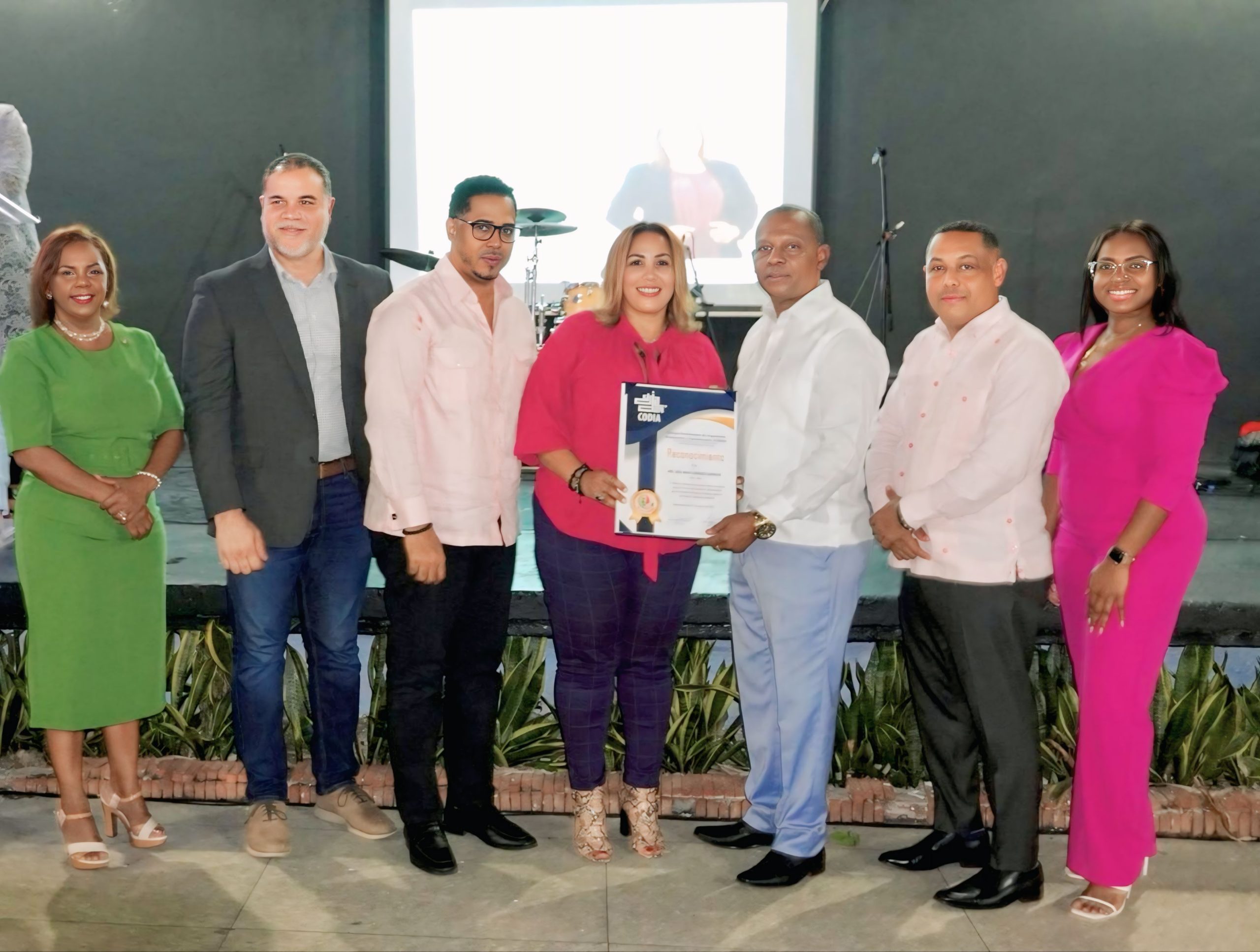 Codia rinde homenaje a las mujeres profesionales en su día – El Nuevo ...
