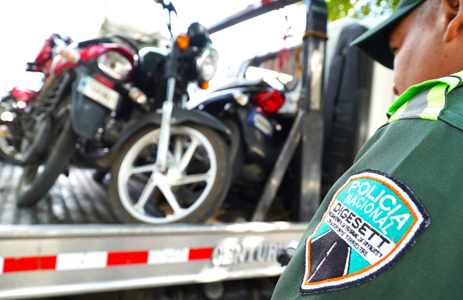 Digesett solicita investigación urgente tras incendio de grúa con ...