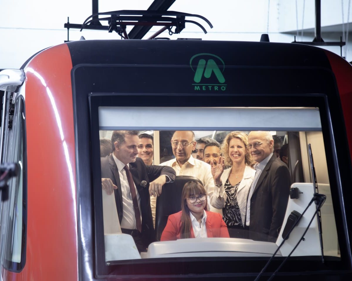 Ministro francés Laurent Saint-Martin recorre el Metro de Santo Domingo y valora sus avances ...