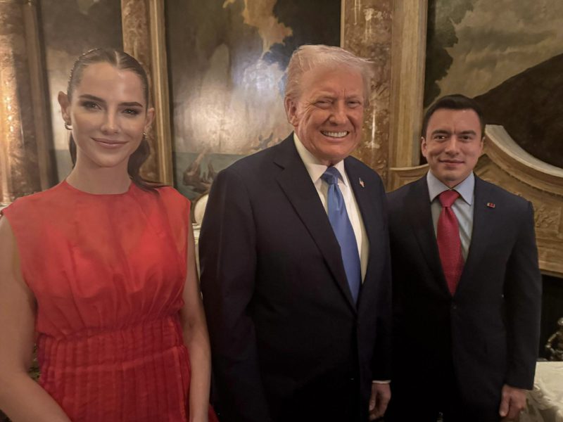 Donald Trump recibe en su mansión de Mar-a-Lago al presidente ...