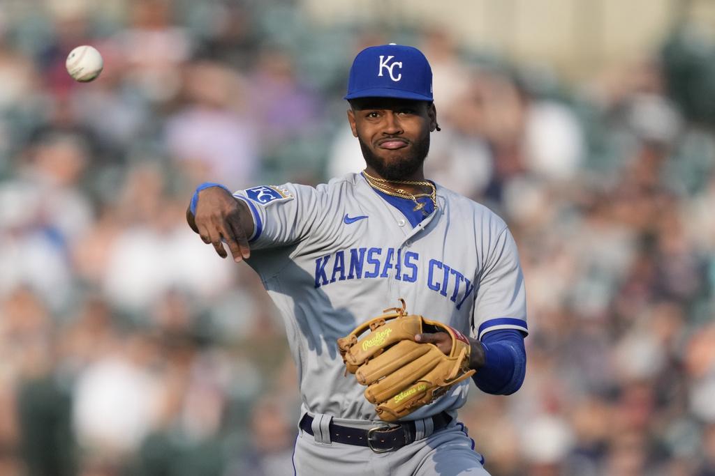 Maikel García ha empezado a todo vapor con los Reales – El Nuevo Diario ...