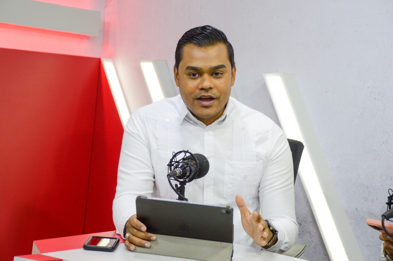 Abogado Ariel Arias critica manejo del sistema de salud del país – El Nuevo Diario (República ...