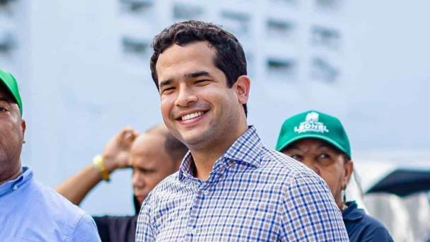 A un año de su elección, Omar Fernández reafirma compromiso con ...
