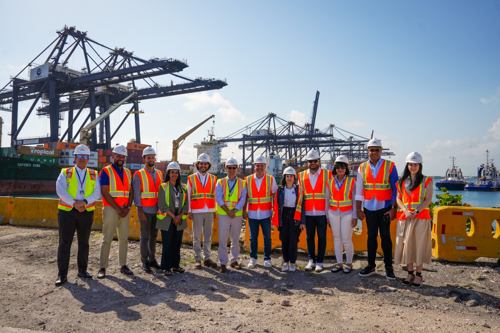 Autoridad Portuaria conoce planes de expansión de DP World Dominicana ...