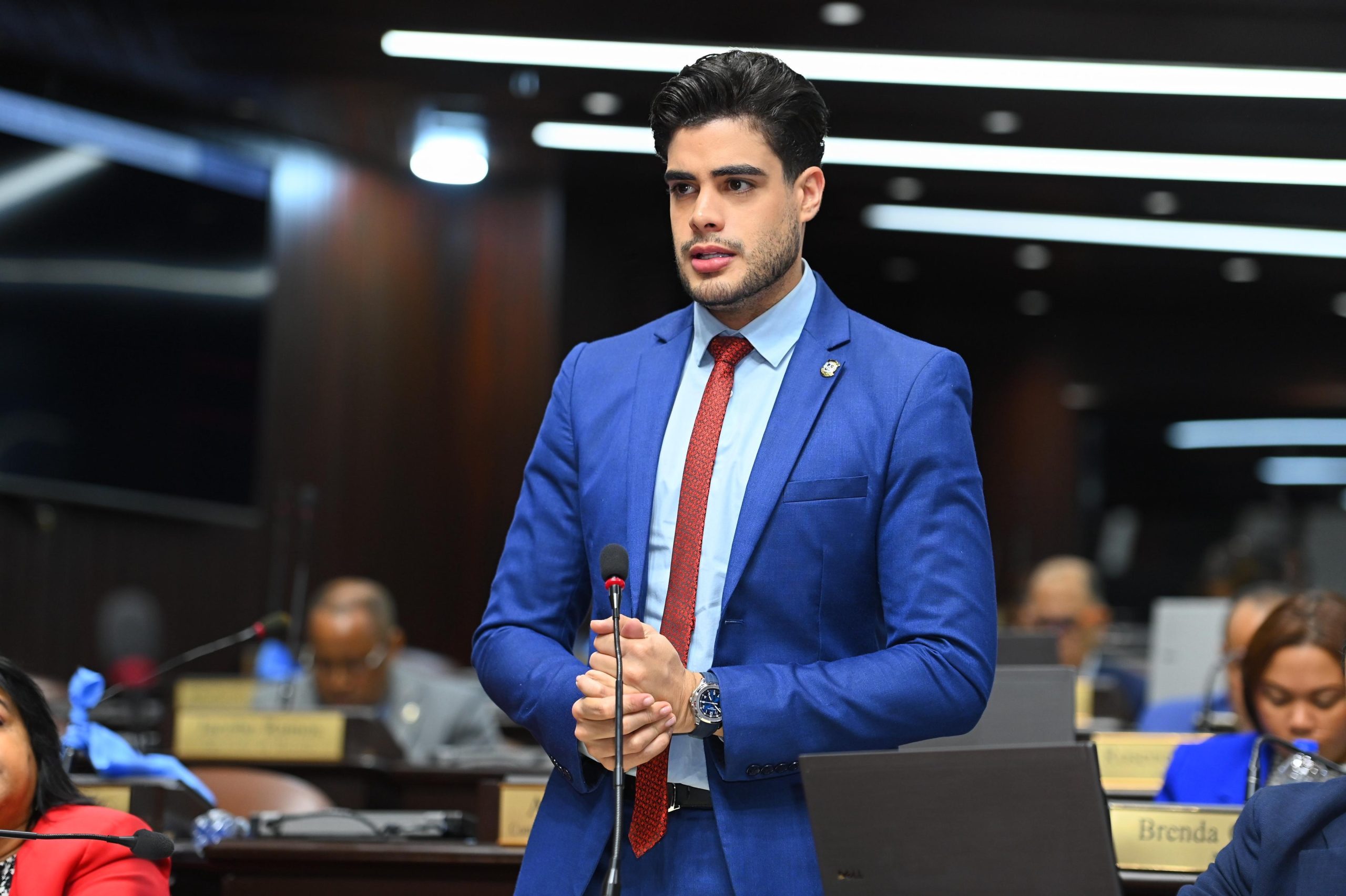 Diputado Bray Vargas denuncia monorriel de Santiago aumenta casi el doble su costo – El Nuevo ...